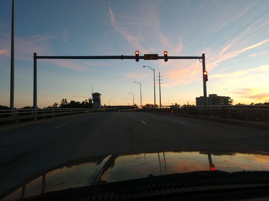 WAPPOO CUT - Updated January 2026 - 37 Photos - 2012 Wappoo Dr ...