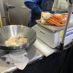 LIGHTHOUSE FISH MARKET & RESTAURANT - Updated June 2025 - 314 Photos ...