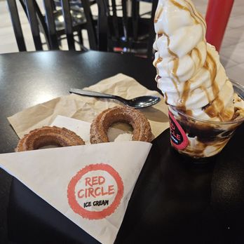 RED CIRCLE ICE CREAM - Updated February 2025 - 1231 Photos & 621 ...