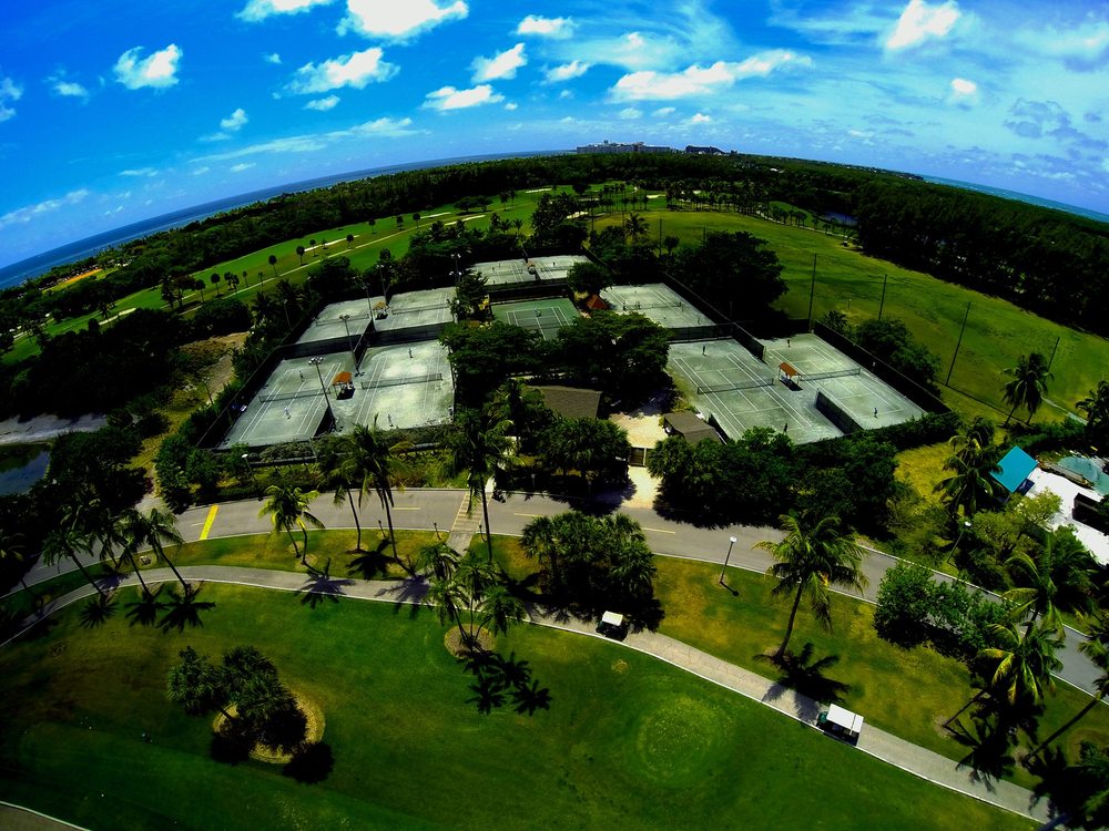 ARRAYA TENNIS ACADEMY - Updated October 2024 - 6702 Crandon Blvd, Key ...