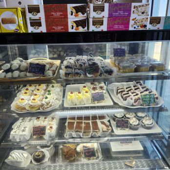 ITALIAN PRINCESS BAKERY & DELI - Updated November 2025 - 65 Photos & 38 ...