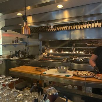 QUATTRO - Updated June 2024 - 486 Photos & 575 Reviews - 264 Hanover St ...