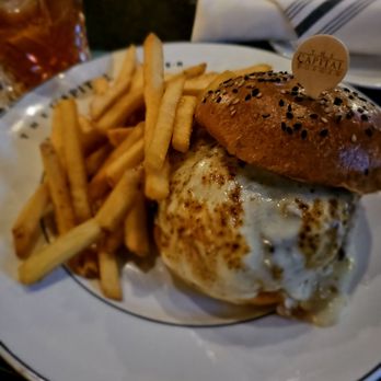 THE CAPITAL BURGER - Updated December 2024 - 1356 Photos & 994 Reviews ...
