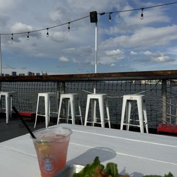 BAYLANDER STEEL BEACH - Updated May 2025 - 346 Photos & 181 Reviews ...