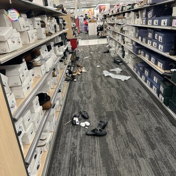 TARGET - Updated September 2025 - 346 Photos & 239 Reviews - 14823 ...