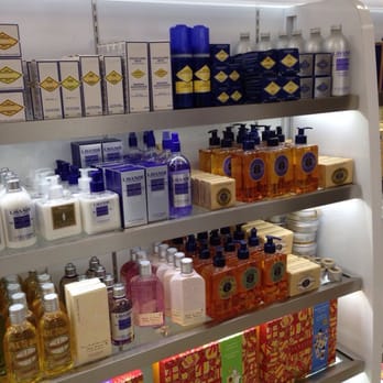 NAVY EXCHANGE - Updated November 2025 - 86 Photos & 22 Reviews - Naval ...