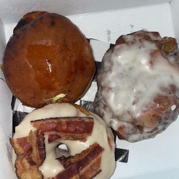 DIABLO DOUGHNUTS - Updated November 2024 - 719 Photos & 389 Reviews ...