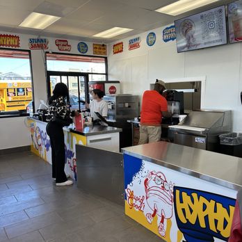 HYPHY BURGER - Updated March 2025 - 70 Photos & 57 Reviews - 898 W ...