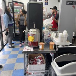 BUFFALO EATZ - Updated July 2025 - 143 Photos & 100 Reviews - 5015 N ...