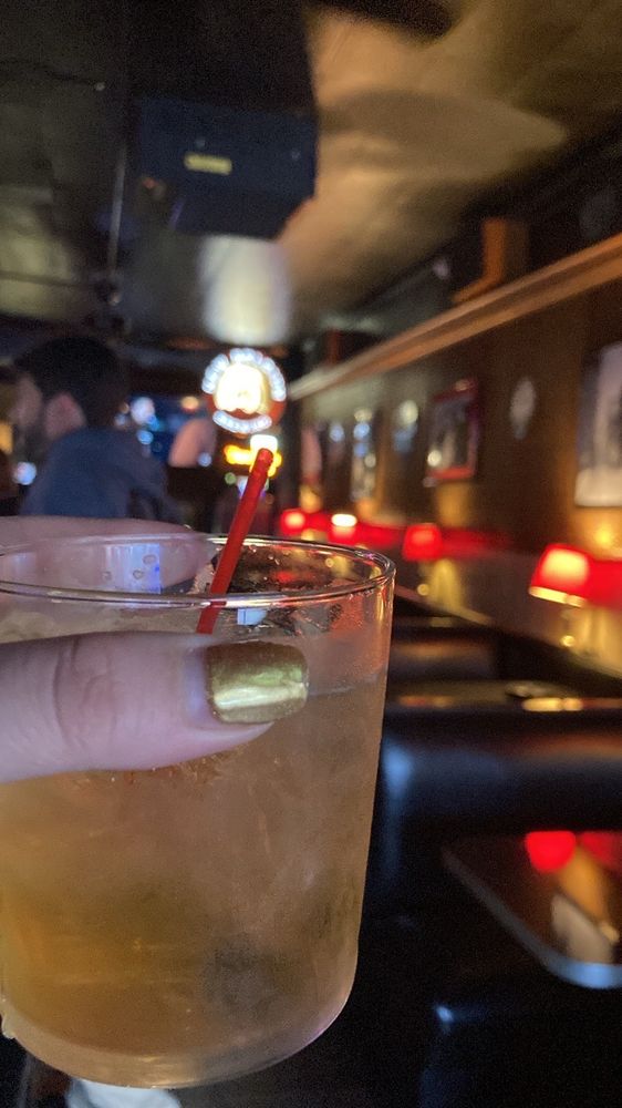 RIGGS LOUNGE & RESTAURANT - Updated October 2025 - 16 Reviews - 1208 ...