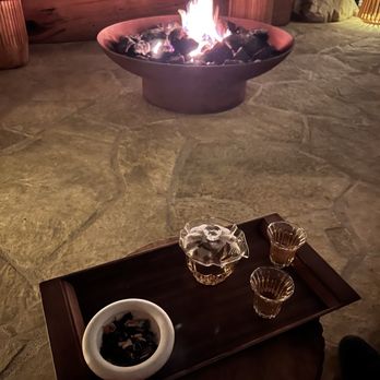 LILO - Updated December 2025 - 591 Photos & 64 Reviews - 2571 Roosevelt ...