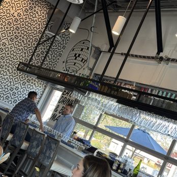 HASH KITCHEN - Updated November 2024 - 4353 Photos & 3652 Reviews ...