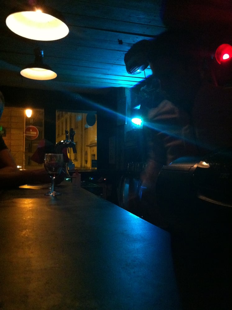 NOSTALGIQUE FRENCH PUB - Updated August 2024 - 46 rue de la Tour d ...