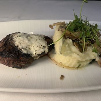 YEBO BEACH HAUS - Updated December 2024 - 1023 Photos & 419 Reviews ...