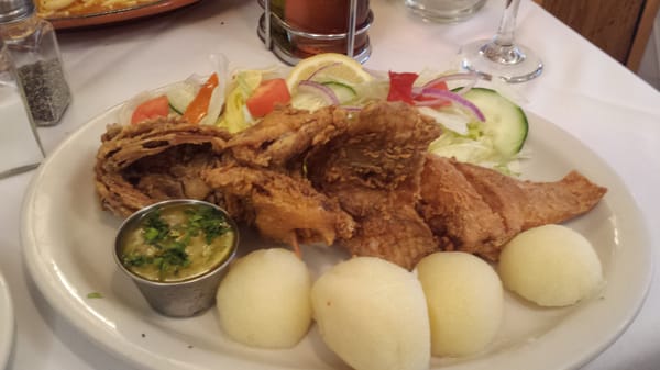 MARISQUEIRA AZORES RESTAURANT - CLOSED - 22 Photos & 50 Reviews - 1445 ...