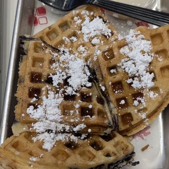THE WAFFLE BUS - Updated December 2025 - 34 Photos & 19 Reviews - 1301 ...