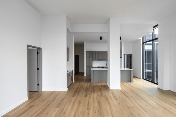 EMMI MIDTOWN - Updated December 2025 - 55 Photos - 1405 Spring St NW ...