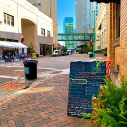 LIZARD CAFE - Updated December 2025 - 78 Photos & 85 Reviews - 109 E ...