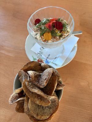 THE SPRINGWOOD - Updated December 2025 - 27 Photos - 1645 Dundas Street ...