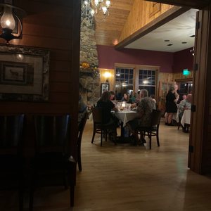 GOLDEN MAST INN - Updated July 2024 - 136 Photos & 137 Reviews - W349 ...