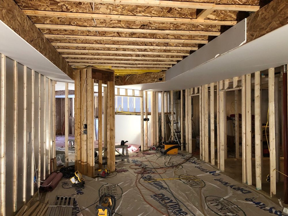 REED BUILDING - Updated January 2025 - 12 Photos - 8725 WI-47, Woodruff ...