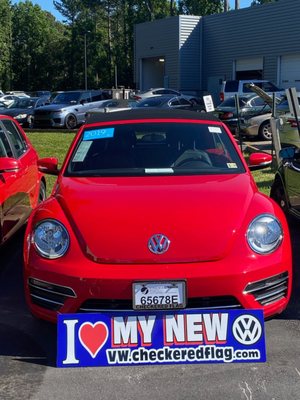 CHECKERED FLAG VOLKSWAGEN - Updated November 2025 - 52 Photos & 127 ...