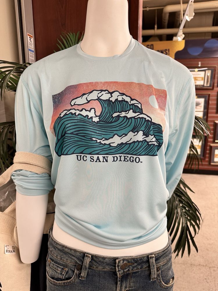 UCSD BOOKSTORE - Updated October 2025 - 64 Photos & 54 Reviews - 9500 ...