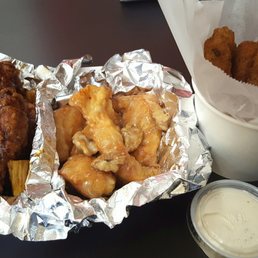 SOCAL WINGS - 981 Photos & 802 Reviews - 14502 Beach Blvd, Westminster ...