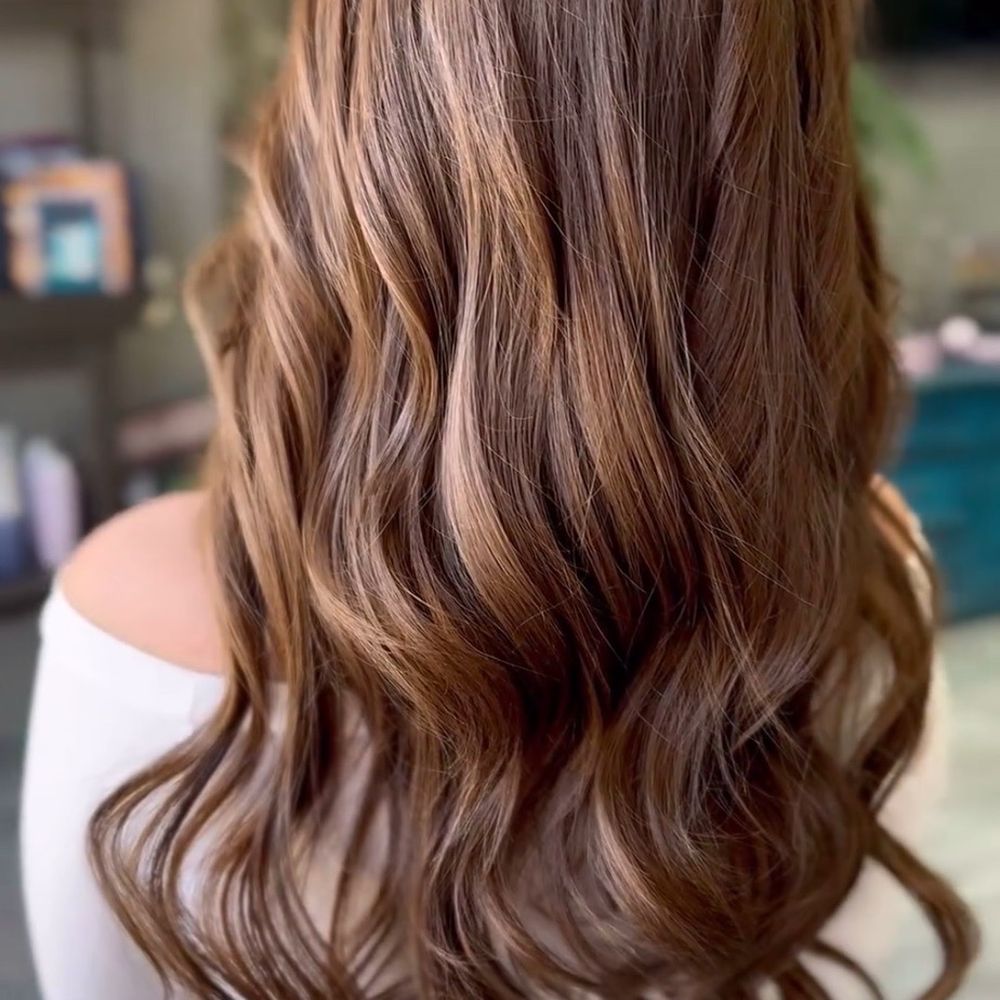 Novia De Logan Grove