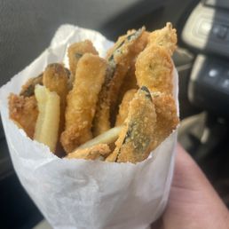 KOSMOS BURGERS II - Updated October 2025 - 149 Photos & 341 Reviews ...