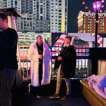 WE ALL SCREAM - Updated October 2025 - 141 Photos & 185 Reviews - 517 ...