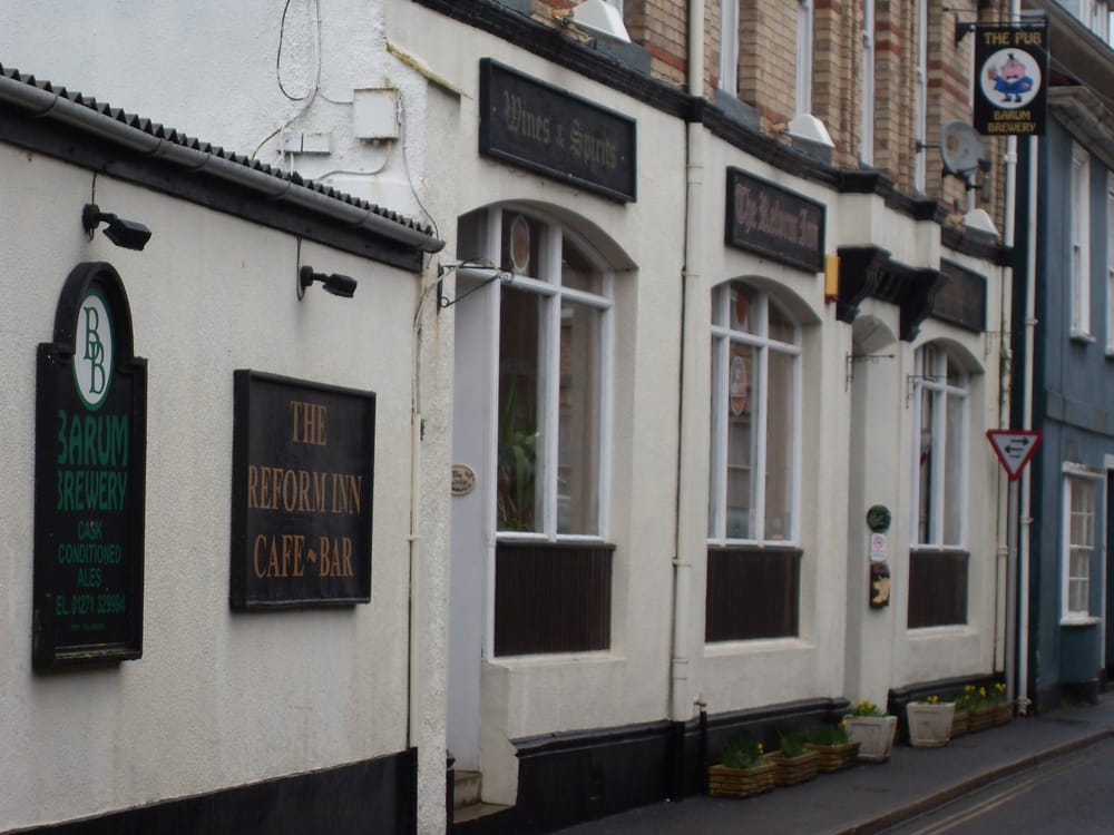 REFORM INN - Updated May 2024 - Reform Street, Barnstaple, Devon ...