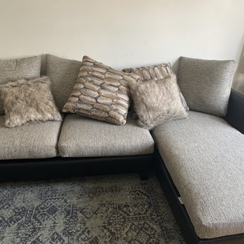Bobs furniture on fullerton store
