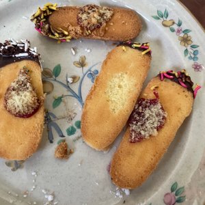 STANLEY’S BAKERY - 28 Photos & 71 Reviews - 68 E Main St, East Islip ...