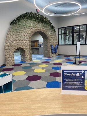 GREECE PUBLIC LIBRARY - Updated October 2025 - 41 Photos & 18 Reviews ...