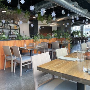 LINEAR RESTAURANT - Updated July 2025 - 496 Photos & 222 Reviews - 1001 ...