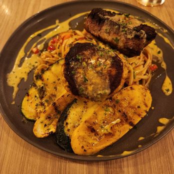 WICKED HEN RESTAURANT - Updated October 2025 - 160 Photos & 219 Reviews ...