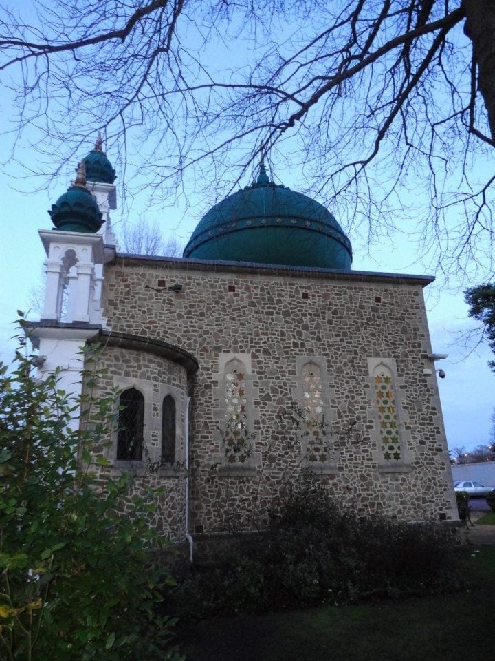 SHAH JAHAN MOSQUE - Updated January 2025 - 149 Oriental Road, Woking ...