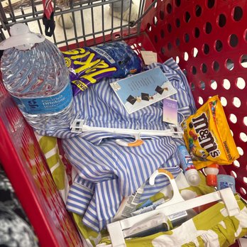 TARGET - Updated December 2025 - 45 Photos & 51 Reviews - 1629 N Town ...
