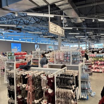 PRIMARK - Updated December 2025 - 43 Photos & 15 Reviews - 8001 S ...