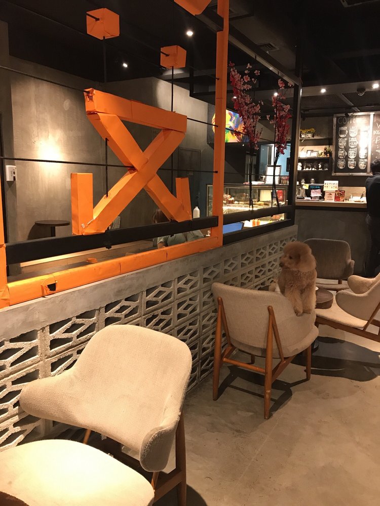 BOW WOW CAFE - Updated January 2026 - 25 Photos - Jalan Kenari 19 ...