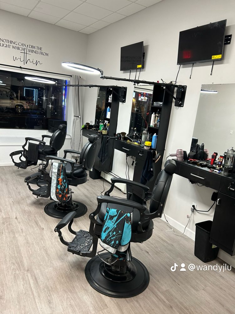 THE KING BARBER SHOP - 41 Merrick Ave, Merrick, New York - Barbers ...