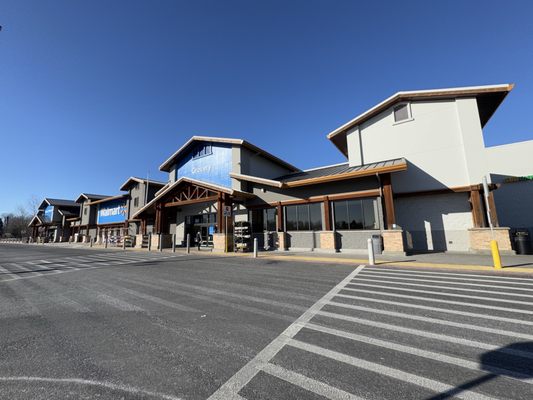 WALMART SUPERCENTER - Updated December 2025 - 17 Photos & 24 Reviews ...