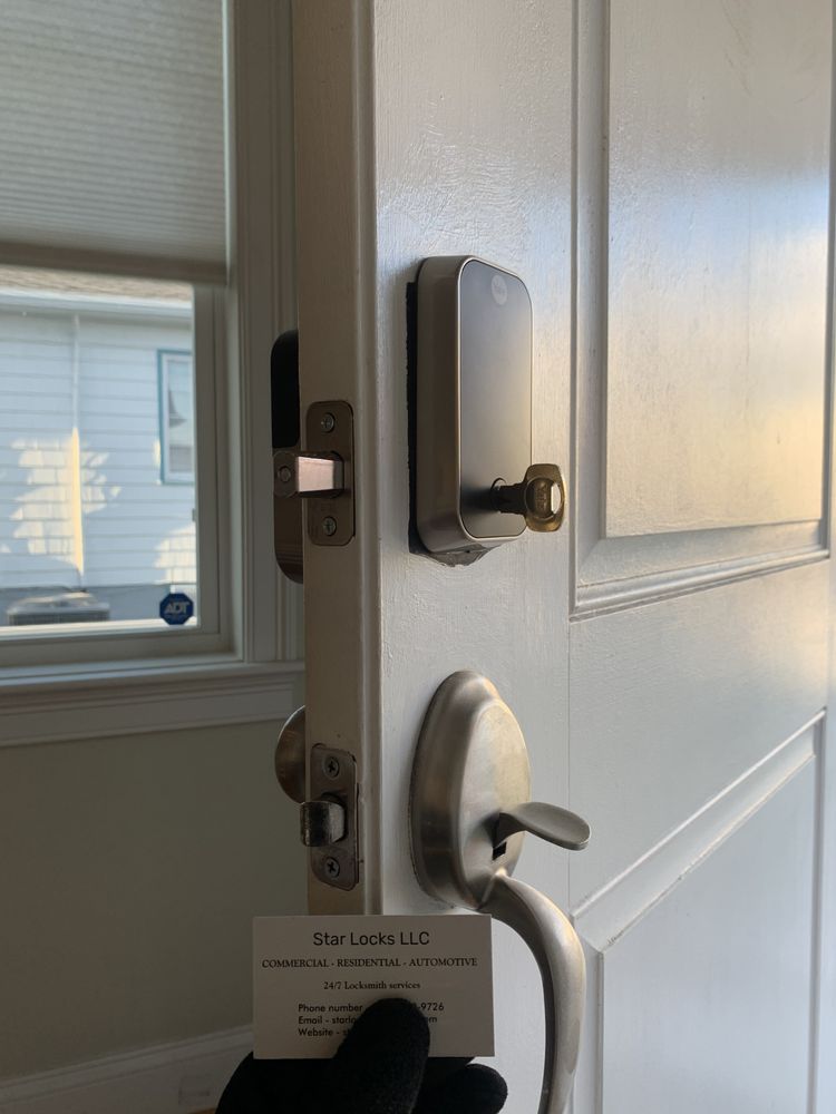 STAR LOCKS - Updated October 2025 - 16 Photos & 10 Reviews - Waltham ...