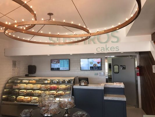 SUSPIROS CAKES - Updated January 2026 - 22 Photos & 28 Reviews - 5327 S ...