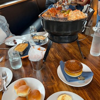 SHINERS ON THE LEVEE - Updated August 2024 - 144 Photos & 80 Reviews ...