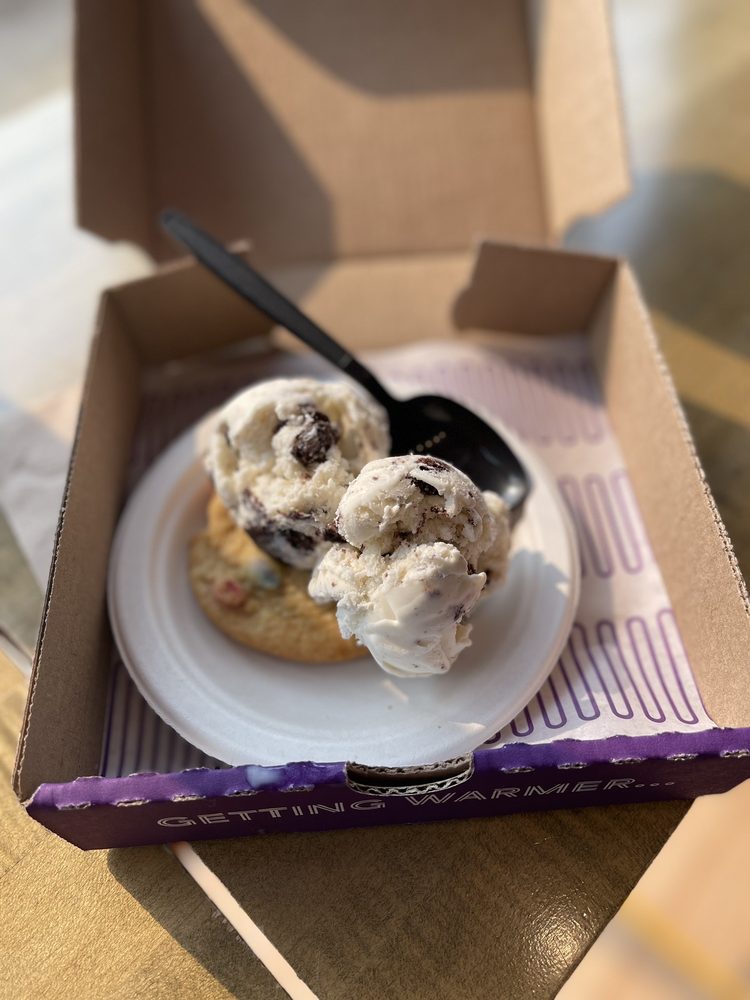INSOMNIA COOKIES - Updated August 2024 - 37 Photos & 51 Reviews - 44 ...