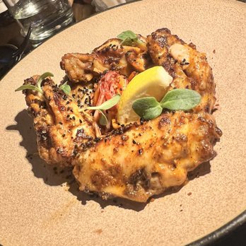 HAMDI - Updated August 2024 - 399 Photos & 123 Reviews - 4012 Leary Way ...