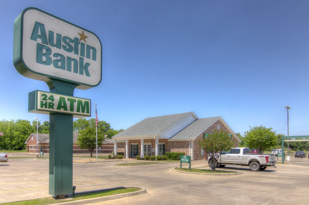 AUSTIN BANK - Banks & Credit Unions - 766 W Main St, Van, TX - Phone ...