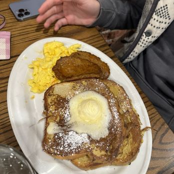 THE DELECTABLE EGG-DENVER - Updated June 2024 - 632 Photos & 713 ...